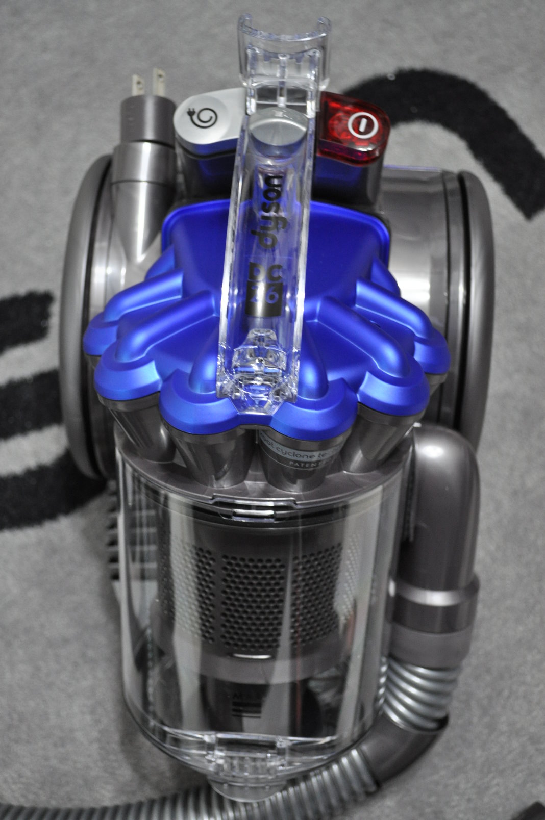 【開箱】Dyson DC26 Allergy輕巧上市 | 甫佳電器部落格 ！ Fuchia Blog