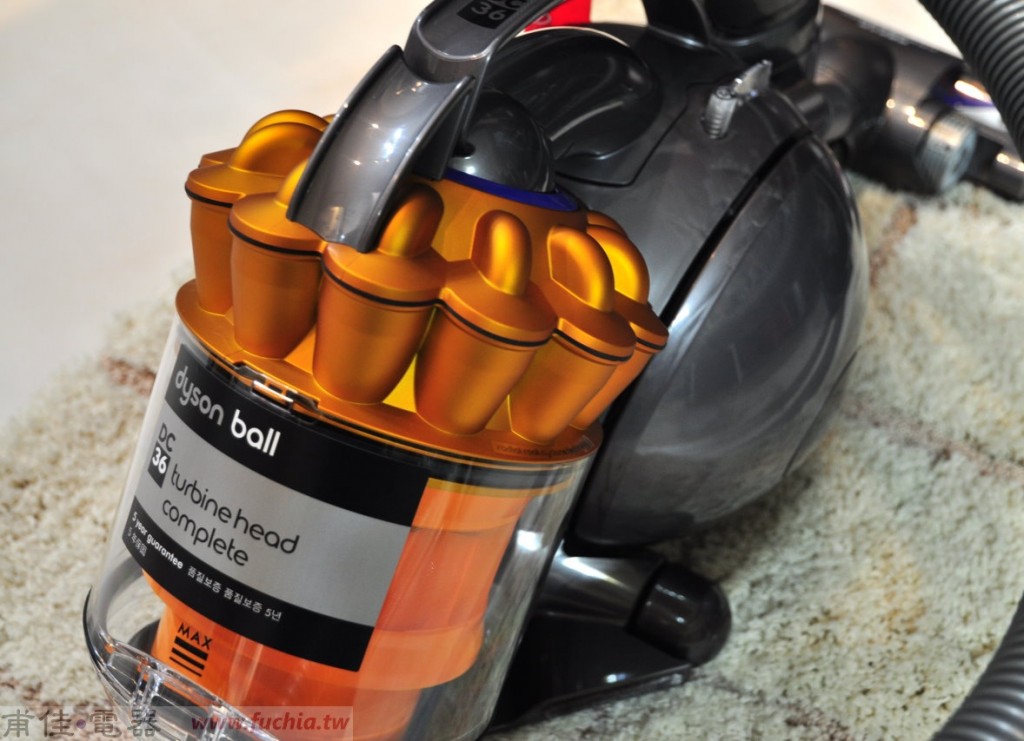 [開箱]Dyson DC36 turbinehead complete(DC36 TH COM) | 甫佳電器部落格 ！ Fuchia Blog