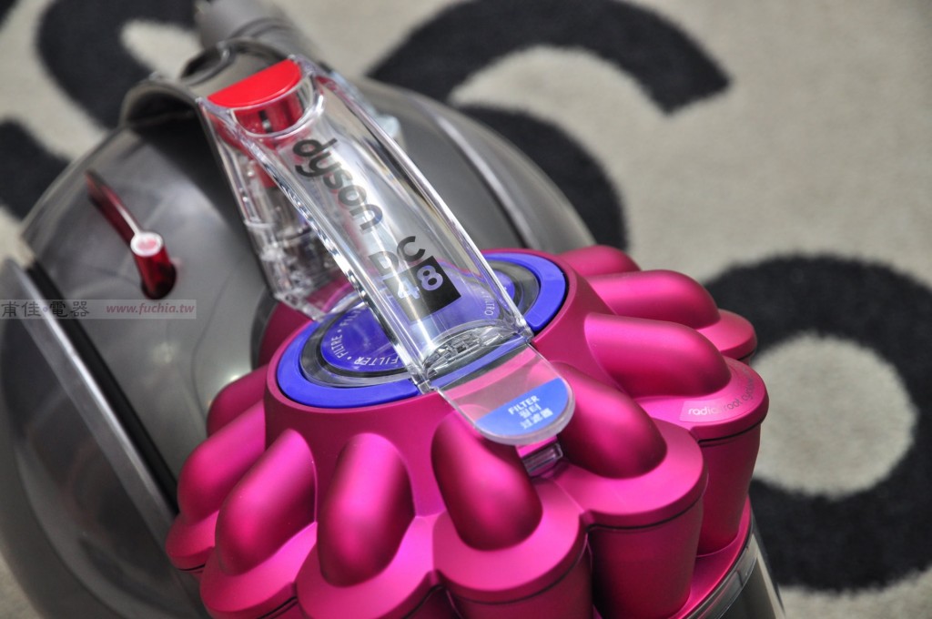 【開箱】Dyson DC48 新一代小鋼砲登場 | 甫佳電器部落格 ！ Fuchia Blog
